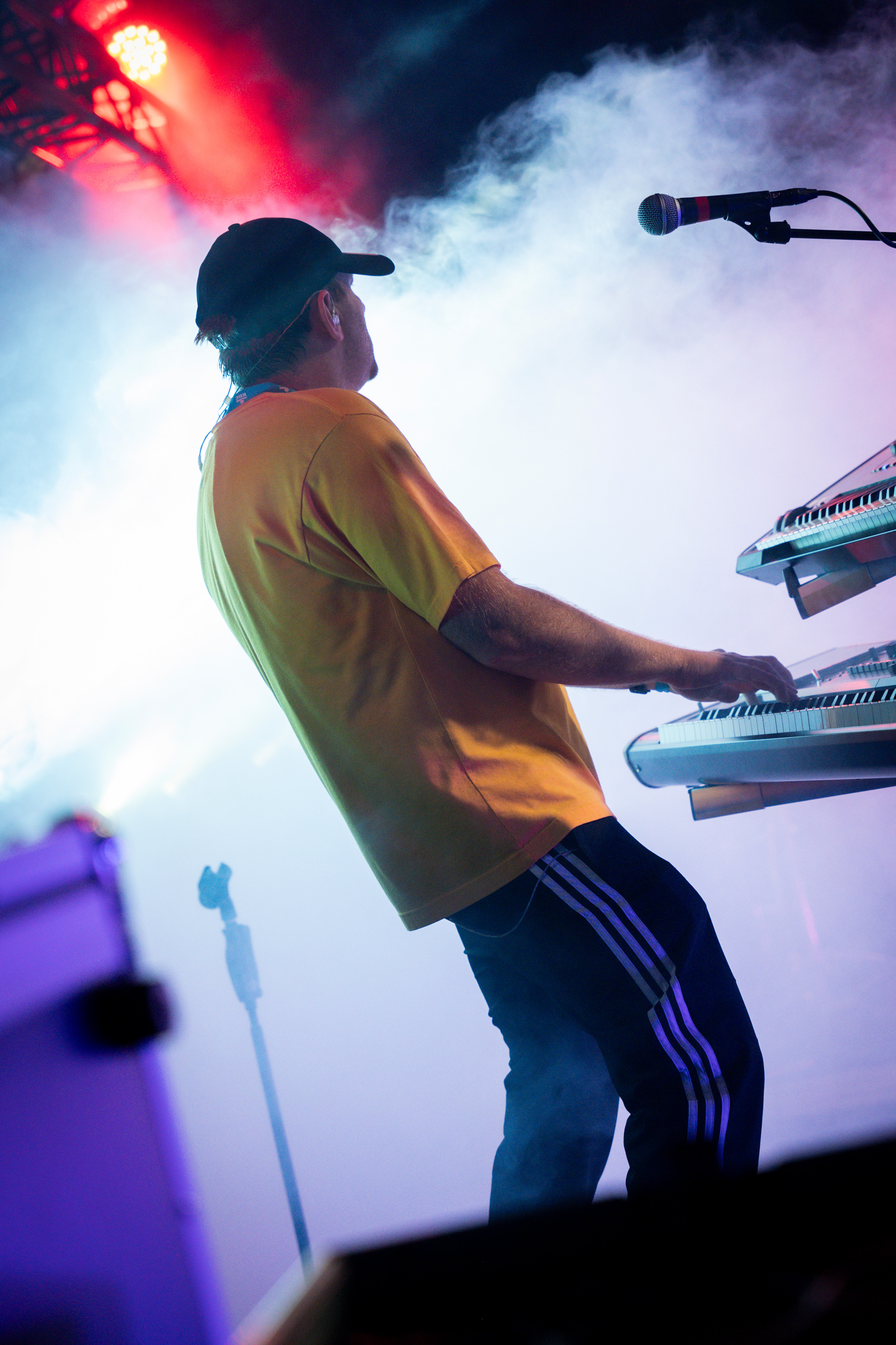 Hammertime - The ultimate 90's dance live coverband!